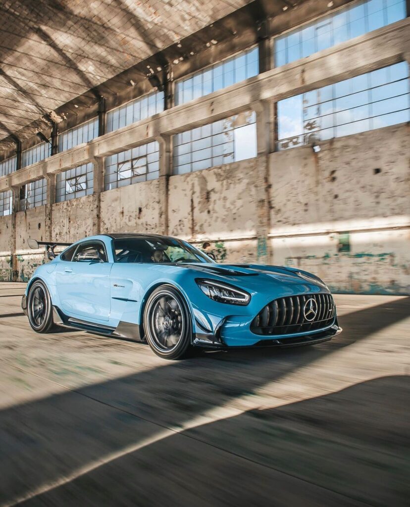 Splendid Mercedes-AMG GTR Black Series